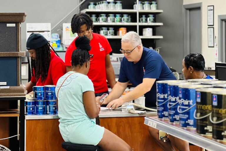 Sherwin-Williams Paint Store - Stains, Supplies & Coatings